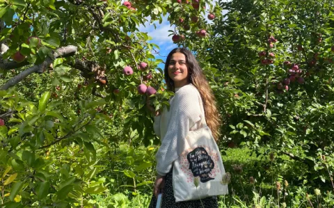 Manal Fatima ’23 | Smith College